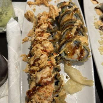 TWIISTED BURGERS & SUSHI - Updated January 2026 - 347 Photos & 444 ...