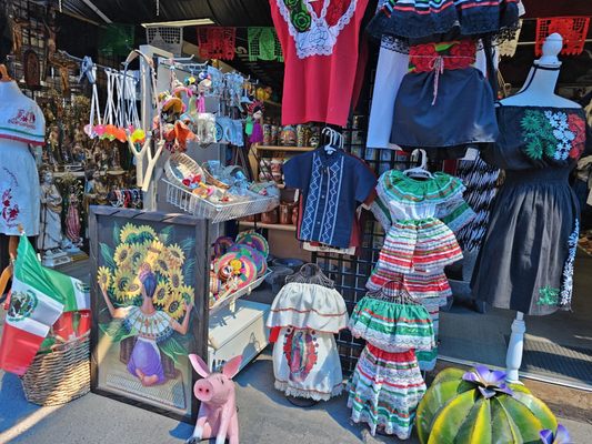 PHOENIX PARK ‘N SWAP - Updated December 2025 - 141 Photos & 66 Reviews ...