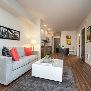 THE M SEATTLE - Updated November 2024 - 20 Photos - 4700 Brooklyn Ave ...