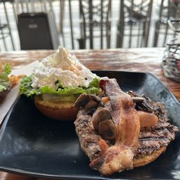 CRAZEE BURGER - Updated December 2025 - 1208 Photos & 904 Reviews ...