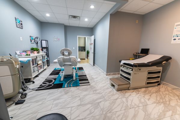 Z MED CLINIC- CYFAIR - Updated December 2025 - 41 Photos & 43 Reviews ...