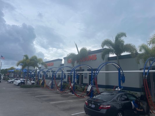 SHINY SHELL CAR WASH - Updated December 2025 - 10 Photos & 27 Reviews ...