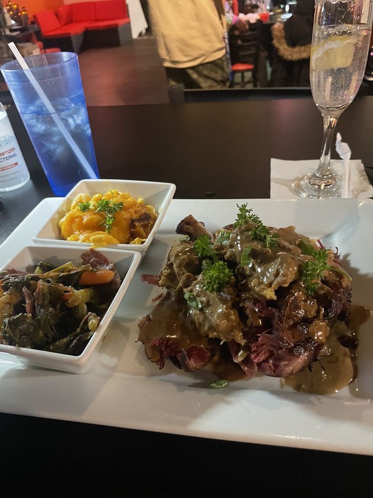 LU LU’S RESTAURANT - Updated May 2025 - 11 Photos - 883 N Ave, Battle ...