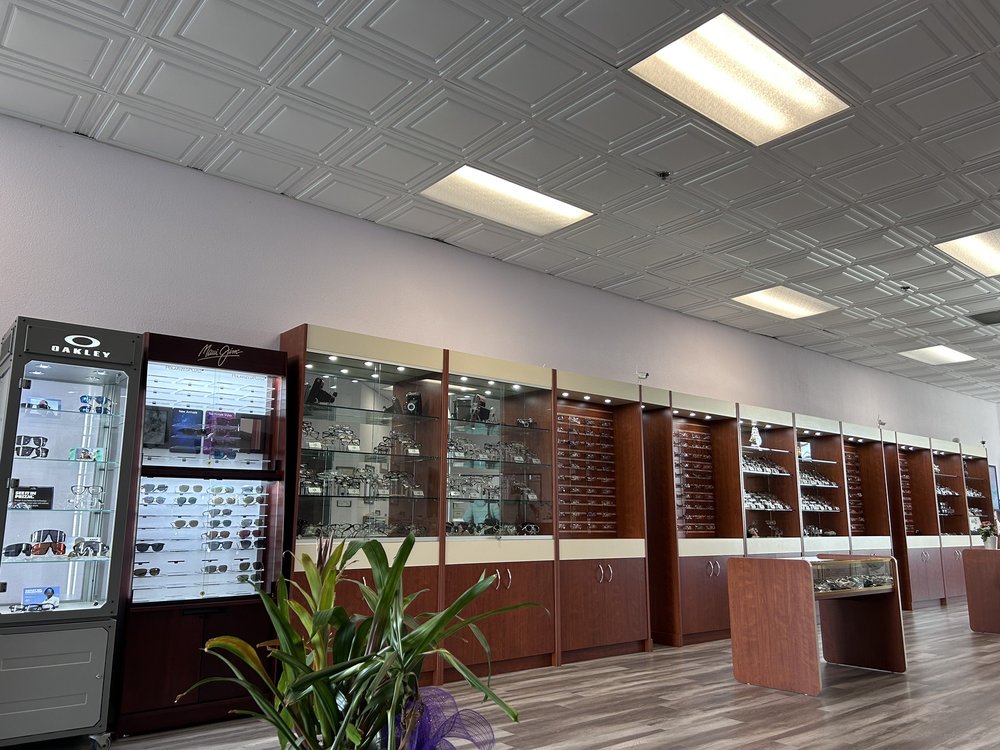 CRYSTAL VISION OPTOMETRY - 11 Photos & 59 Reviews - 3801 S Harbor Blvd ...