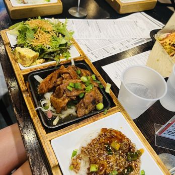 DEL SEOUL - Updated July 2024 - 1892 Photos & 2400 Reviews - 2568 N ...