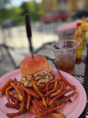 SKIPPY’S BURGER BAR - Updated December 2025 - 37 Photos & 54 Reviews ...