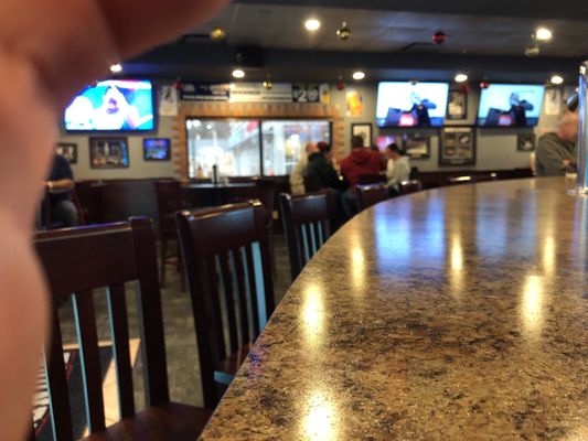 ROUNDERS SPORTS BAR & GRILL - 18 Photos & 24 Reviews - 2323 Brown Ave ...