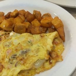 THE WINDMILL RESTAURANT - Updated October 2025 - 95 Photos & 115 ...