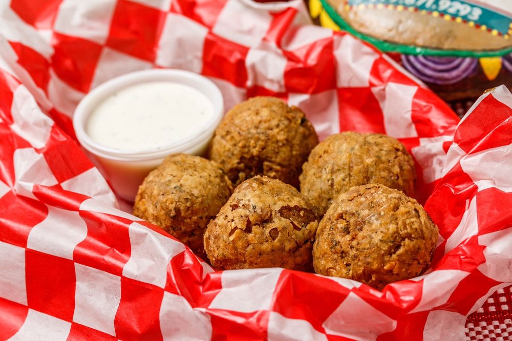 SWEET T’S DINER - Updated June 2024 - 50 Photos & 55 Reviews - 230 W ...