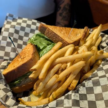 RUNYON’S - Updated November 2025 - 285 Reviews & 208 Photos - 107 ...