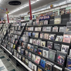 PEACHES RECORDS - 210 Photos & 106 Reviews - 4318 Magazine St, New ...