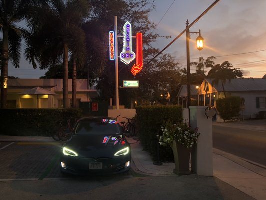 ORCHID KEY INN - Updated June 2024 - 126 Photos & 109 Reviews - 1004 ...