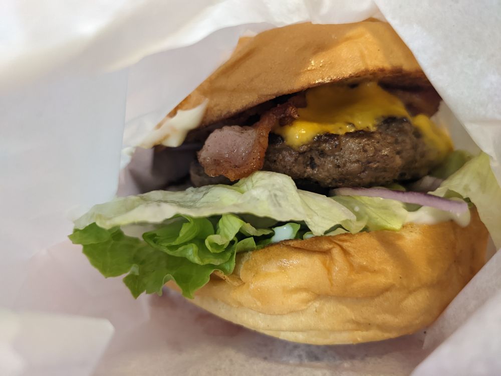 CLOOS’ CONEY ISLAND - Updated December 2025 - 172 Photos & 229 Reviews ...