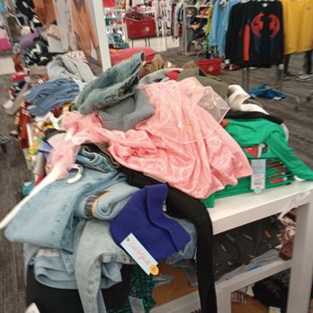 TARGET - Updated October 2025 - 175 Photos & 161 Reviews - 375 18th St ...