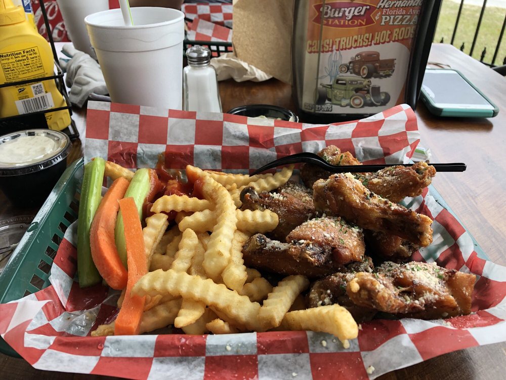 THE BURGER STATION - 74 Photos & 113 Reviews - 2700 N Florida Ave ...