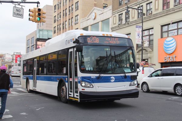 MTA - QUEENS PLAZA SUBWAY STATION - Updated December 2025 - 53 Photos ...