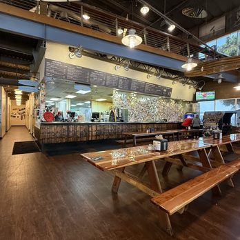 PIZZA PORT BRESSI RANCH - Updated December 2025 - 651 Photos & 813 ...