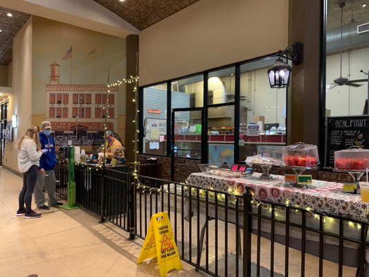 NEW MOON CAFE - Updated October 2024 - 345 Photos & 264 Reviews - 936 ...