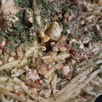 FLAMIN PASTA - Updated July 2024 - 106 Photos & 98 Reviews - 6913 La ...