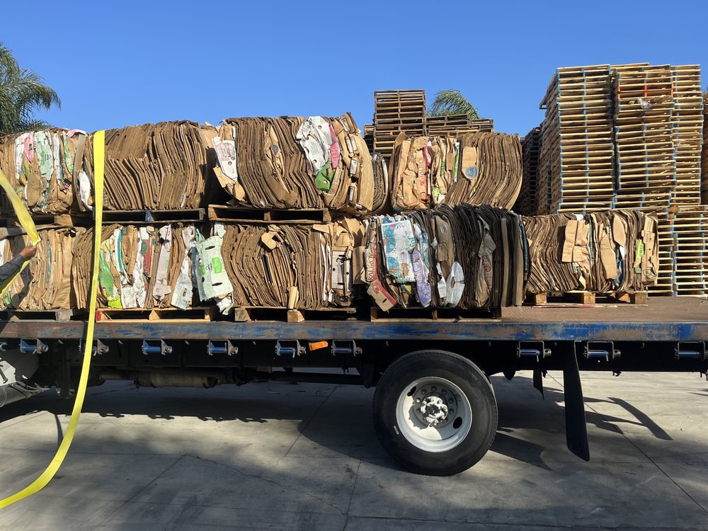 JIOVANNIS PALLET - Updated August 2025 - 21 Photos - City of Industry ...