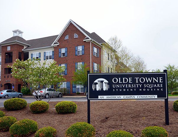OLDE TOWNE UNIVERSITY SQUARE - Updated December 2025 - 43 Photos & 18 ...