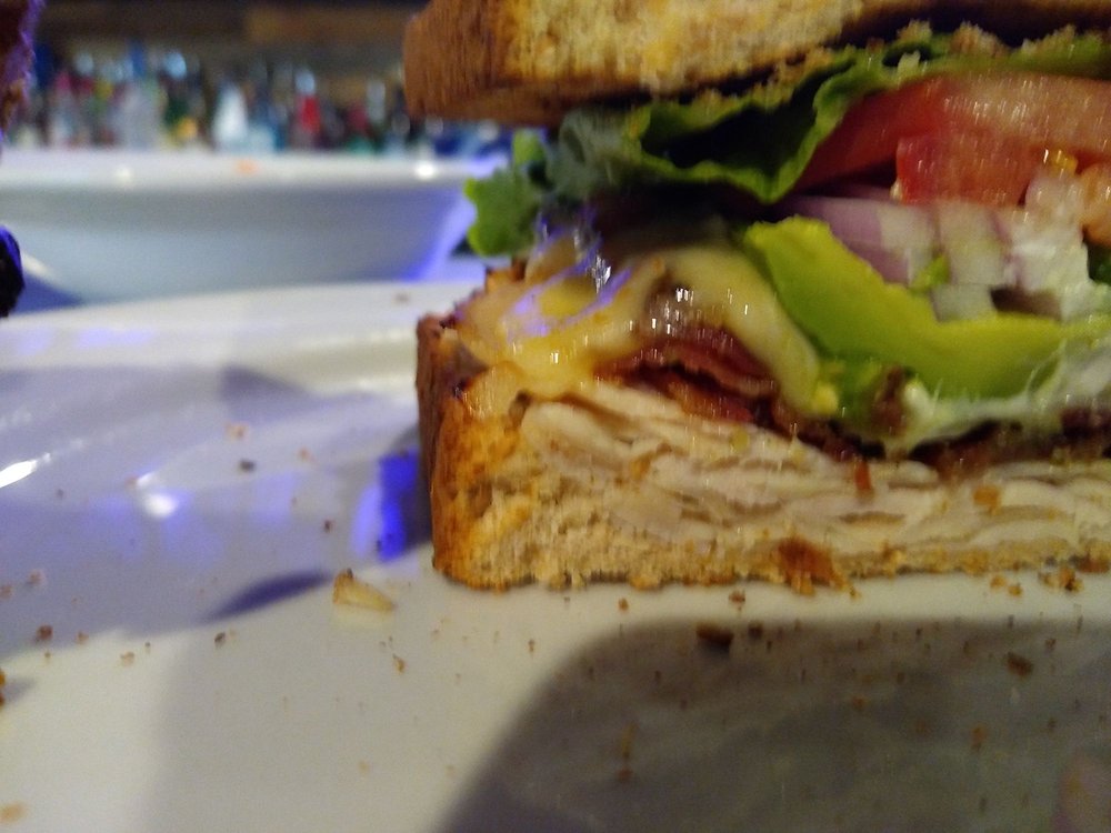 BREWERS RESTAURANT AND SPORTS BAR - 26 Photos & 34 Reviews - 2191 E ...