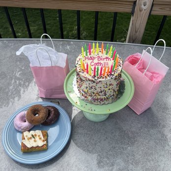 BLOOM BAKE SHOP - Updated May 2025 - 256 Photos & 210 Reviews - 1851 ...