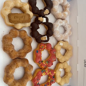 MOCHINUT - EDMONDS - Updated June 2024 - 149 Photos & 48 Reviews ...