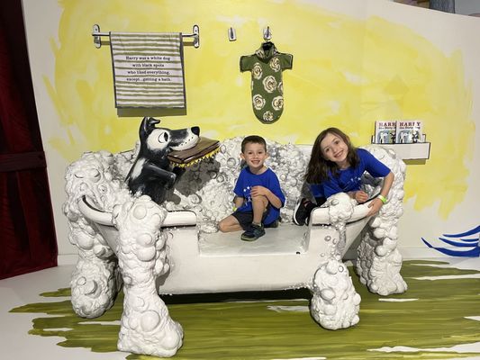 THE RABBIT HOLE - Updated May 2025 - 232 Photos & 30 Reviews - 919 E ...