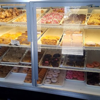 CRESENT DONUT SHOPS - Updated November 2025 - 37 Photos & 114 Reviews ...