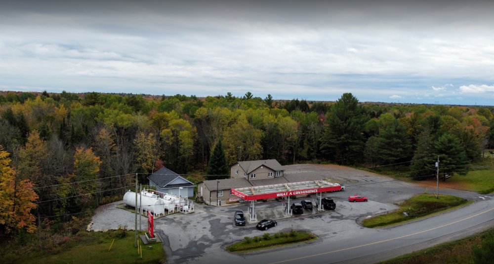 WAHTA CONVENIENCE - Updated November 2025 - 2071 Muskoka Road 38, Bala ...