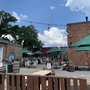 NIGHT SHIFT BREWING - 530 Photos & 454 Reviews - Breweries - 87 ...