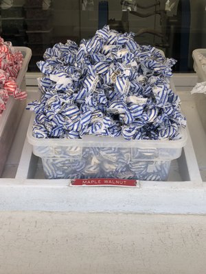 CAPE COD SALT WATER TAFFY - 39 Photos & 36 Reviews - 984 Rt 28, South ...