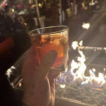 THOMAS AVENUE BEVERAGE - Updated October 2025 - 56 Photos & 21 Reviews ...