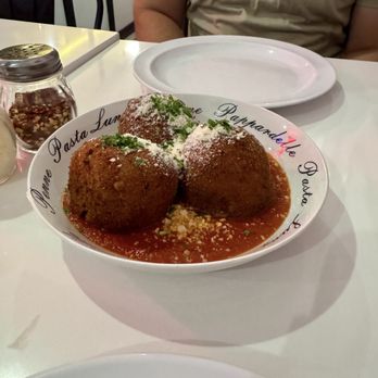 CAPO PAZZO - Updated January 2025 - 150 Photos & 171 Reviews - 2053 ...