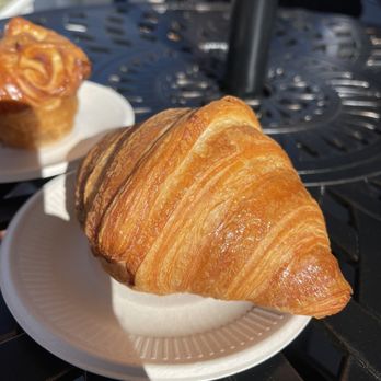 SWEET DEMI LUNE BAKERY & CAFE - Updated April 2024 - 78 Photos & 66 ...