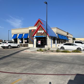 IHOP - Updated March 2025 - 42 Photos & 41 Reviews - 342 Singing Oaks ...