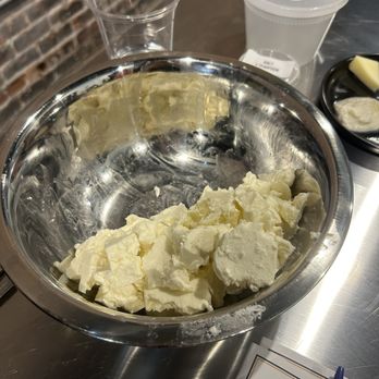 CHEESEOLOGY - Updated December 2024 - 71 Photos & 14 Reviews - 1527 E ...