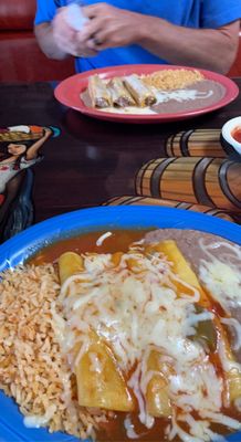 EL CELAYA - Updated October 2025 - 45 Photos & 46 Reviews - 100 E Ray ...