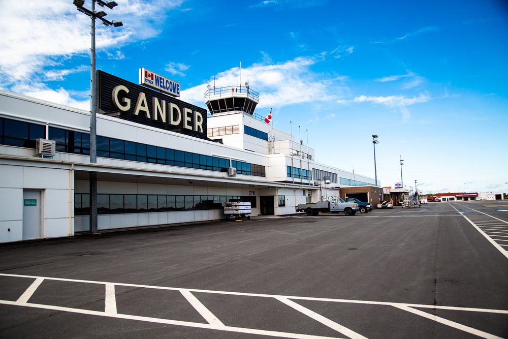 GANDER INTERNATIONAL AIRPORT - Updated February 2025 - 86 Photos - 1000 ...