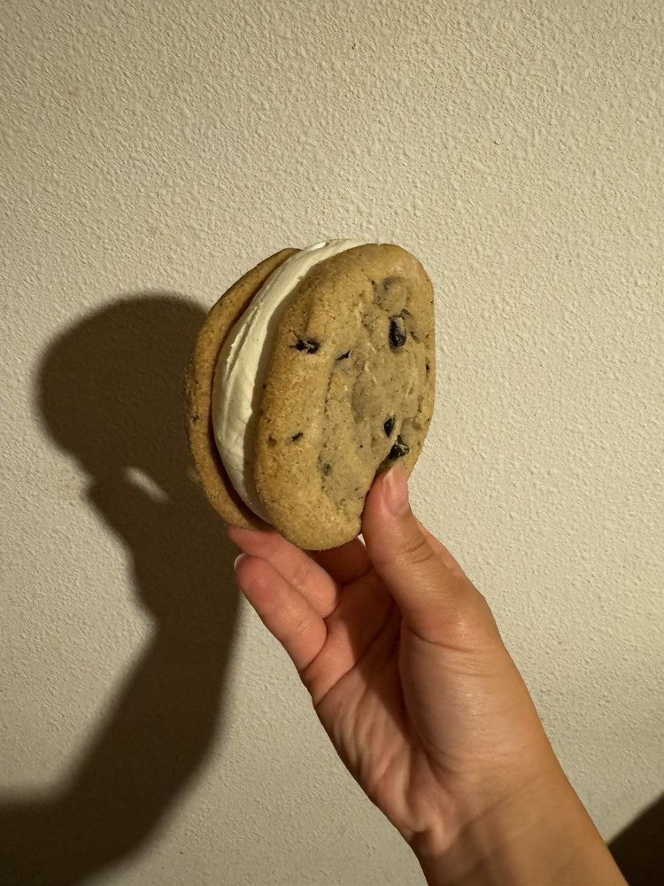 QFC - Updated December 2025 - 42 Photos & 74 Reviews - 2500 SW Barton ...