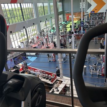 THE EDGE FITNESS CLUBS - Updated August 2025 - 82 Photos & 28 Reviews ...