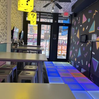 8 BIT BITES - Updated January 2025 - 50 Photos & 28 Reviews - 197 7th ...