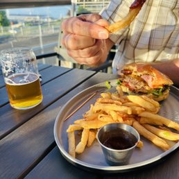 FABLE CRAFT BAR, WINE SALOON, FOOD JOINT - Updated December 2025 - 72 ...