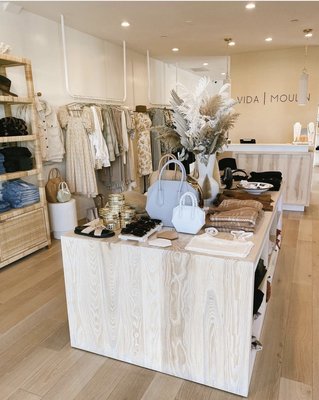 THE FREDERICK - Updated October 2025 - 28 Photos - 1215 E Missouri Ave ...