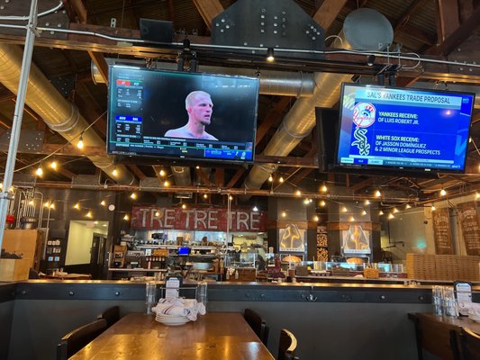 TRE PIZZA, PASTA, BEER GARDEN - Updated February 2025 - 292 Photos ...