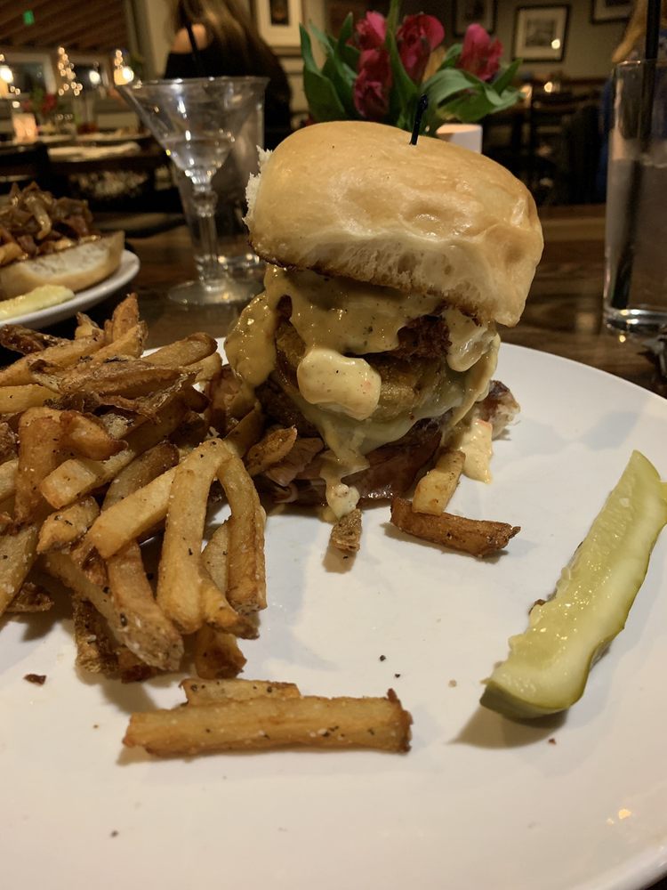 STONEBRIDGE GRILLE - 39 Photos & 97 Reviews - American (New) - 21336 ...