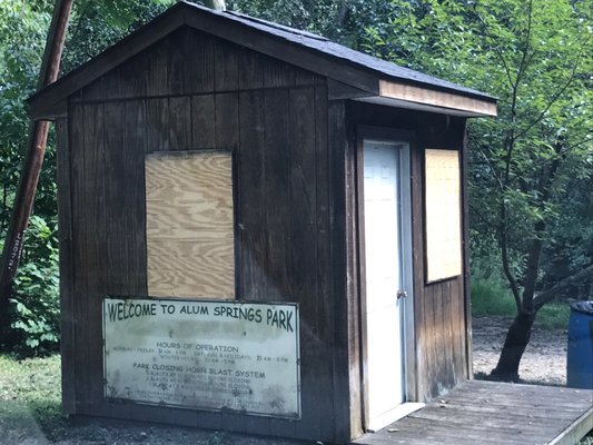 ALUM SPRING PARK - Updated August 2025 - 24 Photos & 24 Reviews - 99 ...