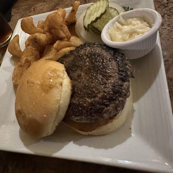 HOPS DOWNTOWN GRILL - Updated October 2025 - 284 Photos & 420 Reviews ...