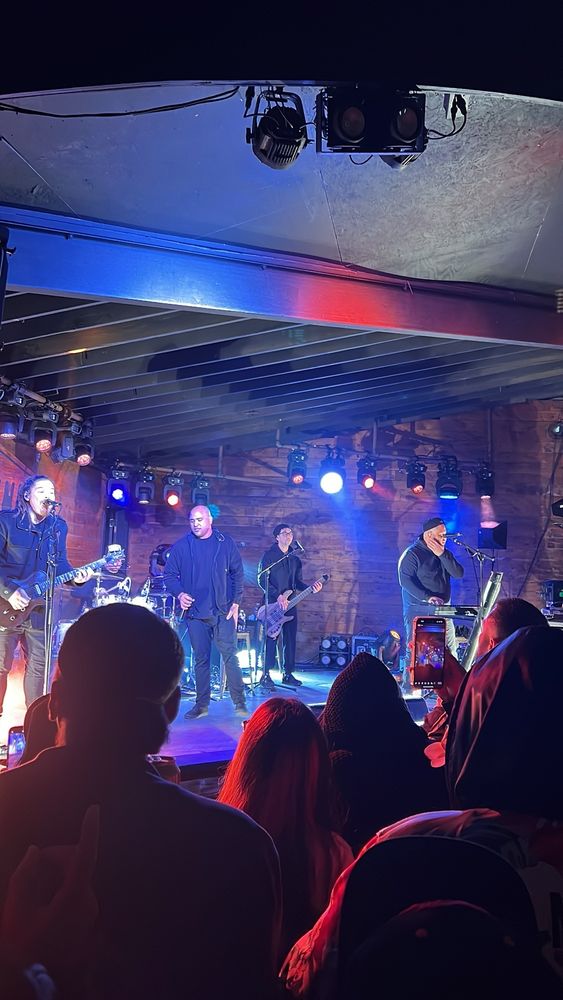 SCOOT INN - Updated May 2024 - 130 Photos & 167 Reviews - 1308 E 4th St ...